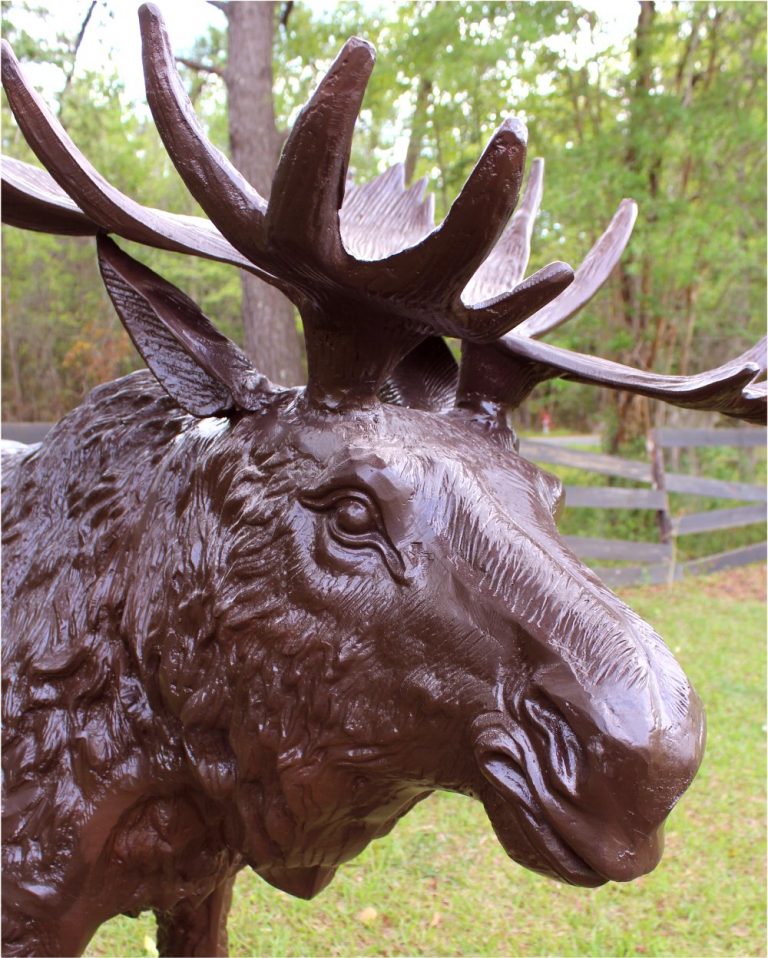 Life Size Alaskan Moose Sculpture in Bronze | The Kings Bay