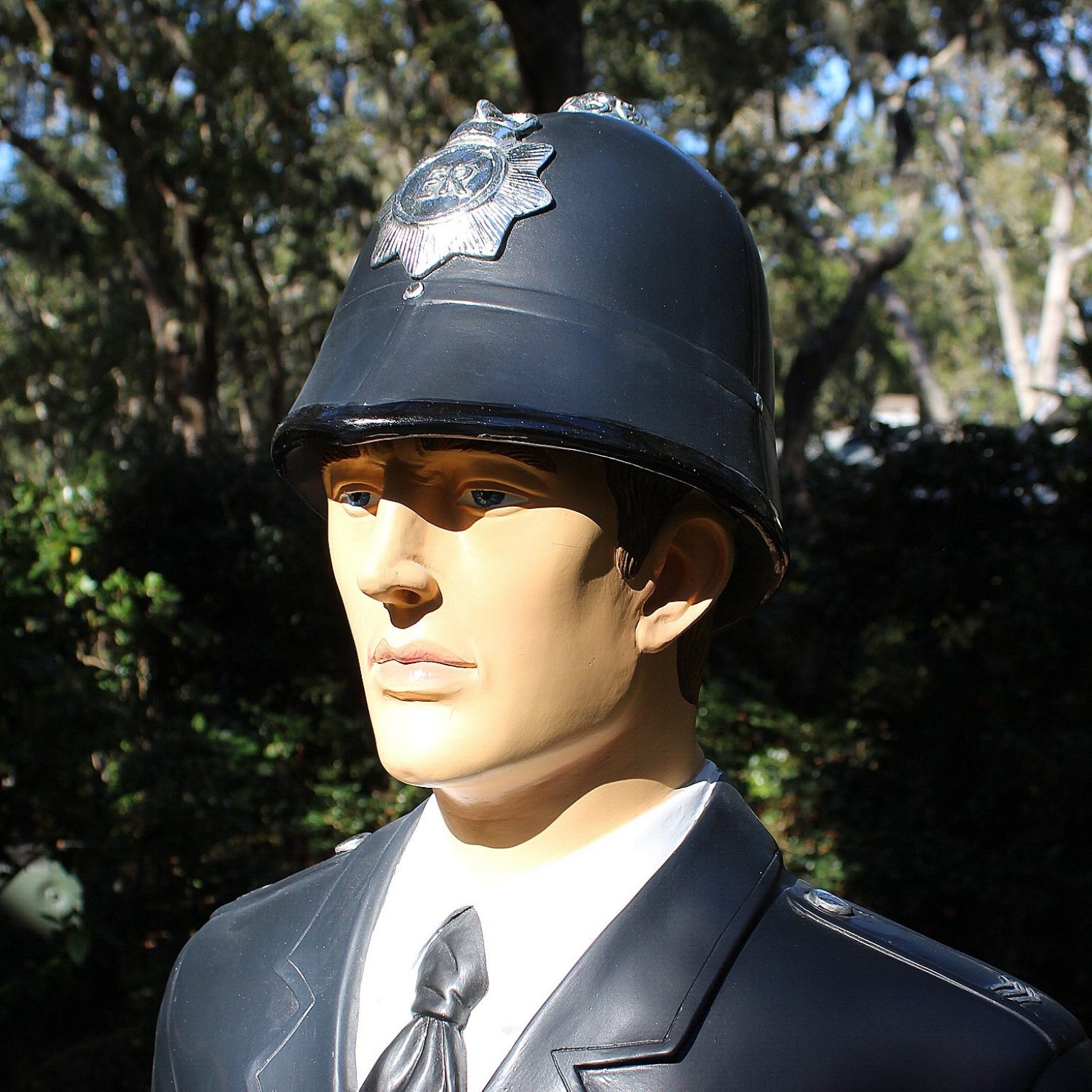 Life Size Bobby Police Officer Statue | The Kings Bay