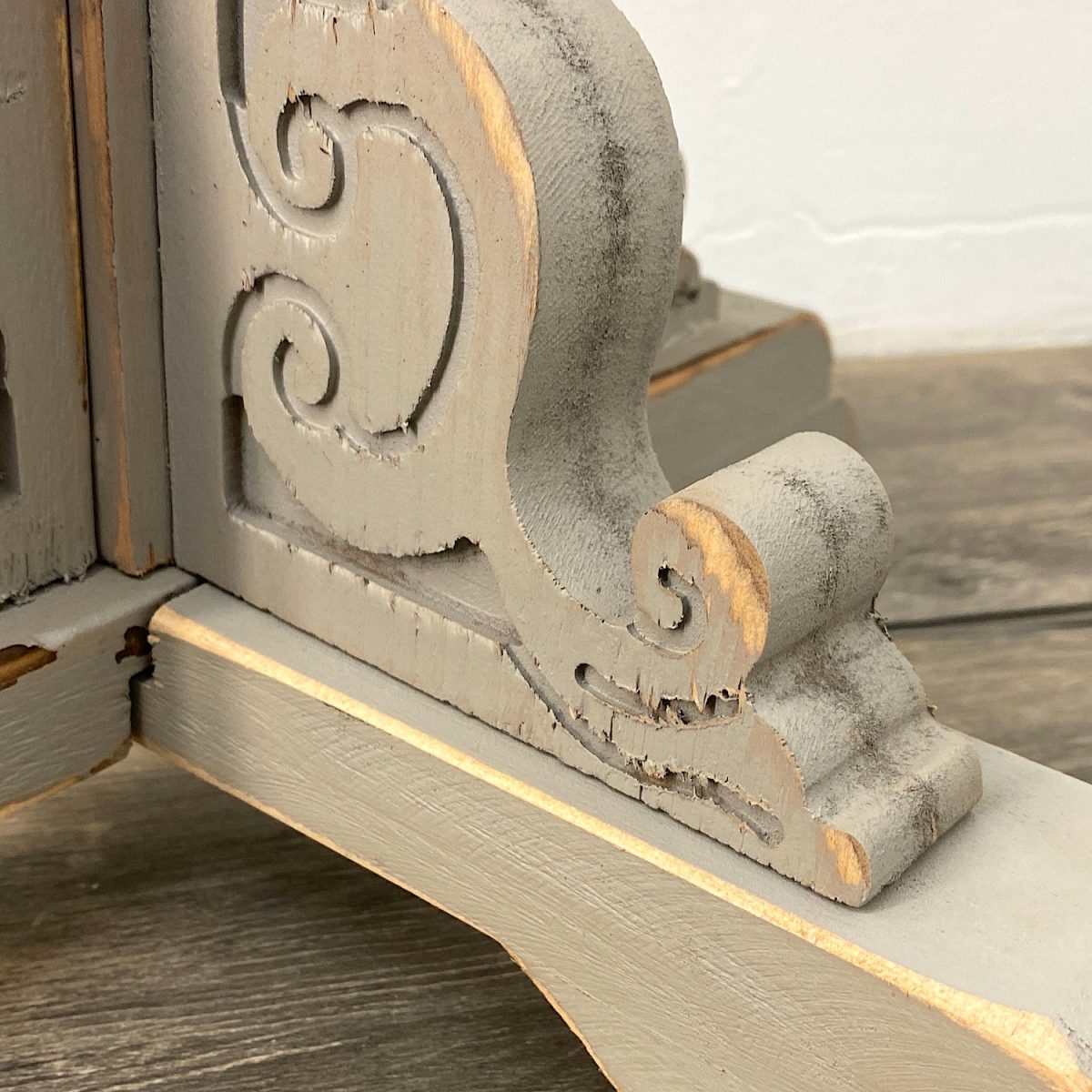 Country Blue Scrollwork End Table Vintage Aged Finish 23 Inches Tall ...