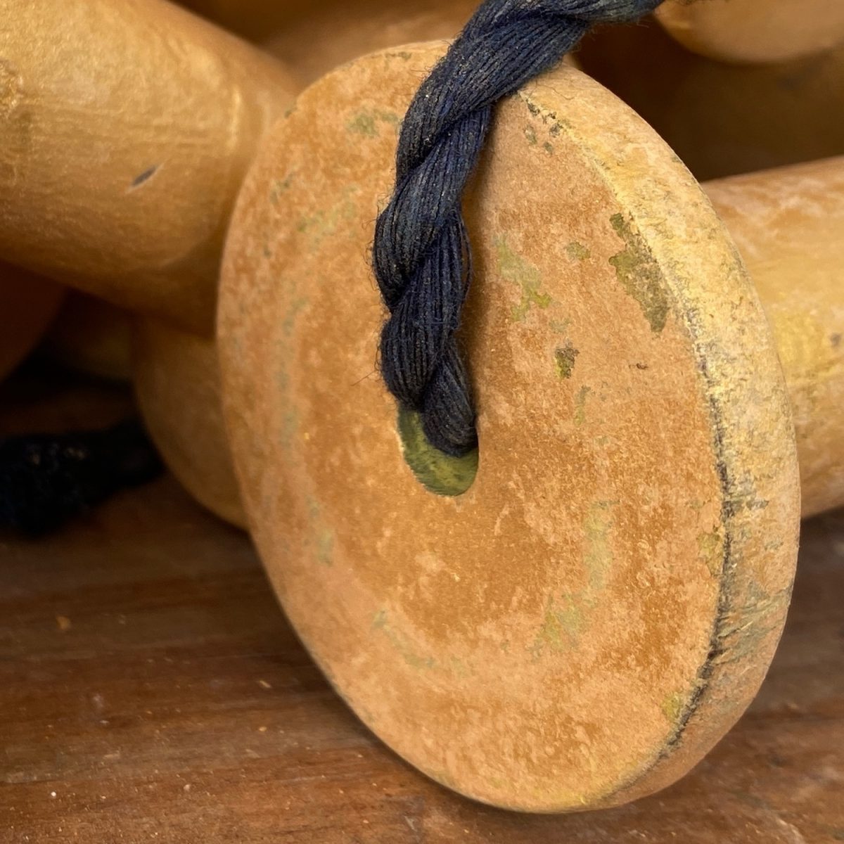 Vintage Bobbin Thread Spool Wood Medium | The Kings Bay