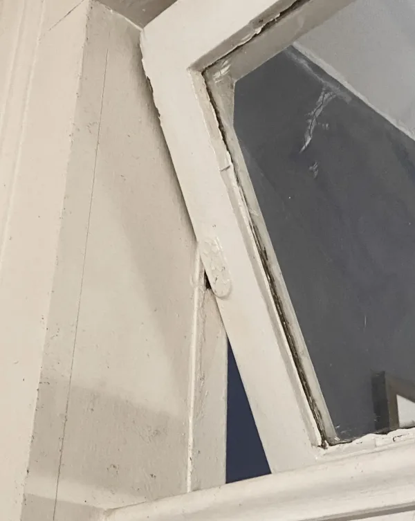 Cast Iron Transom Pivot Post and Base PAIR | The Kings Bay